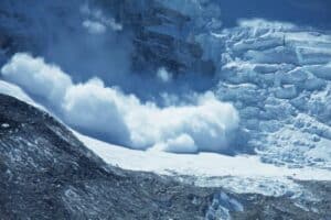 Types, Causes and Effects of Snow Avalanches - Conserve Energy Future