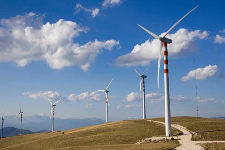 7 Pros and Cons of Wind Energy (Wind Power) - Conserve Energy Future