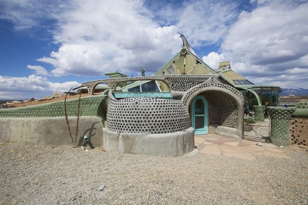 What is an Earthship: Construction, Design and Examples - Conserve ...