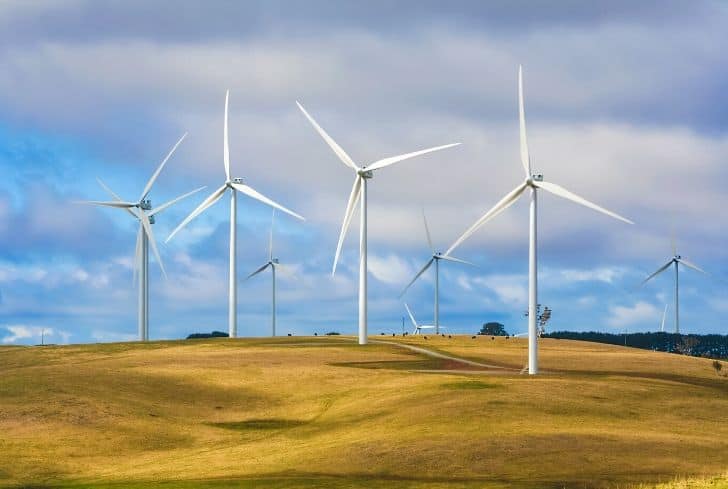 The Comparison of Horizontal and Vertical Axis Wind Turbines - Conserve ... The Comparison of Horizontal and Vertical Axis Wind Turbines - Conserve ...